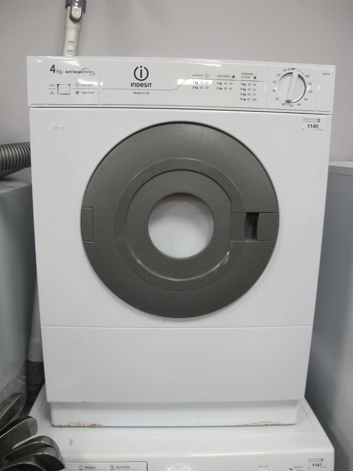 Lot 1140 - Indesit 4KG Anti Tangle Motion Electric