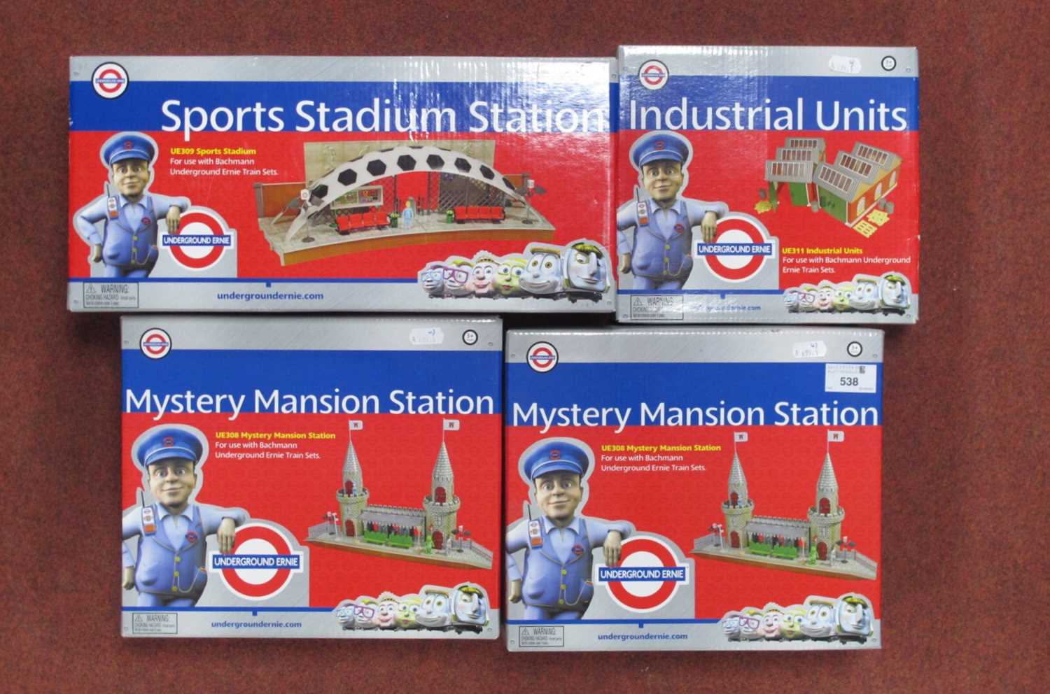 Lot 538 - Four Bachmann Boxed Lineside Accesories for