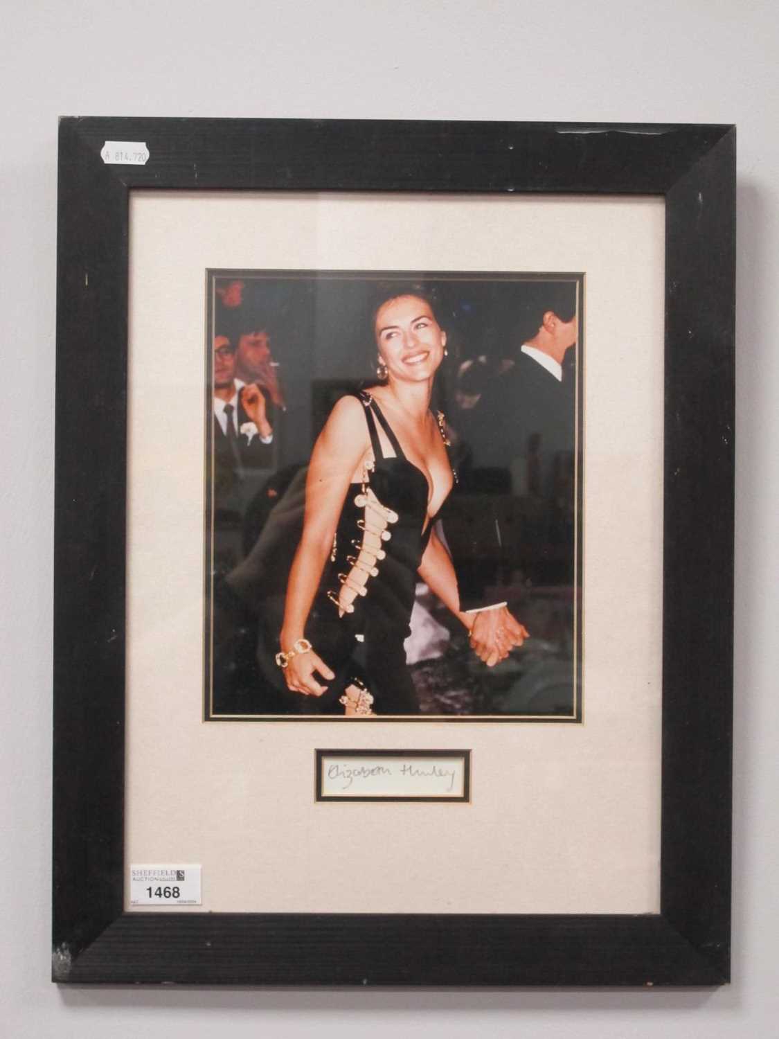 Lot 1468 - Elizabeth Hurley. Autograph, black pen