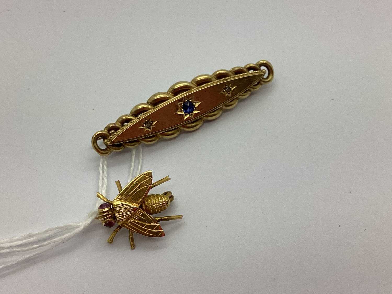 Lot 177 - A Victorian Style Dainty Insect Pin/Brooch,