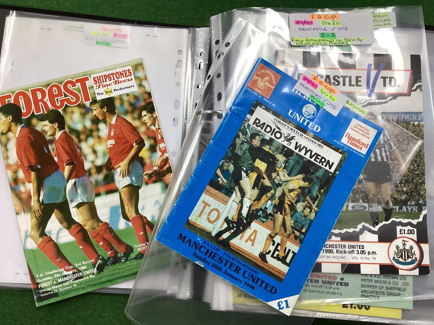 Lot 858 - Manchester United F.A Cup Programmes from