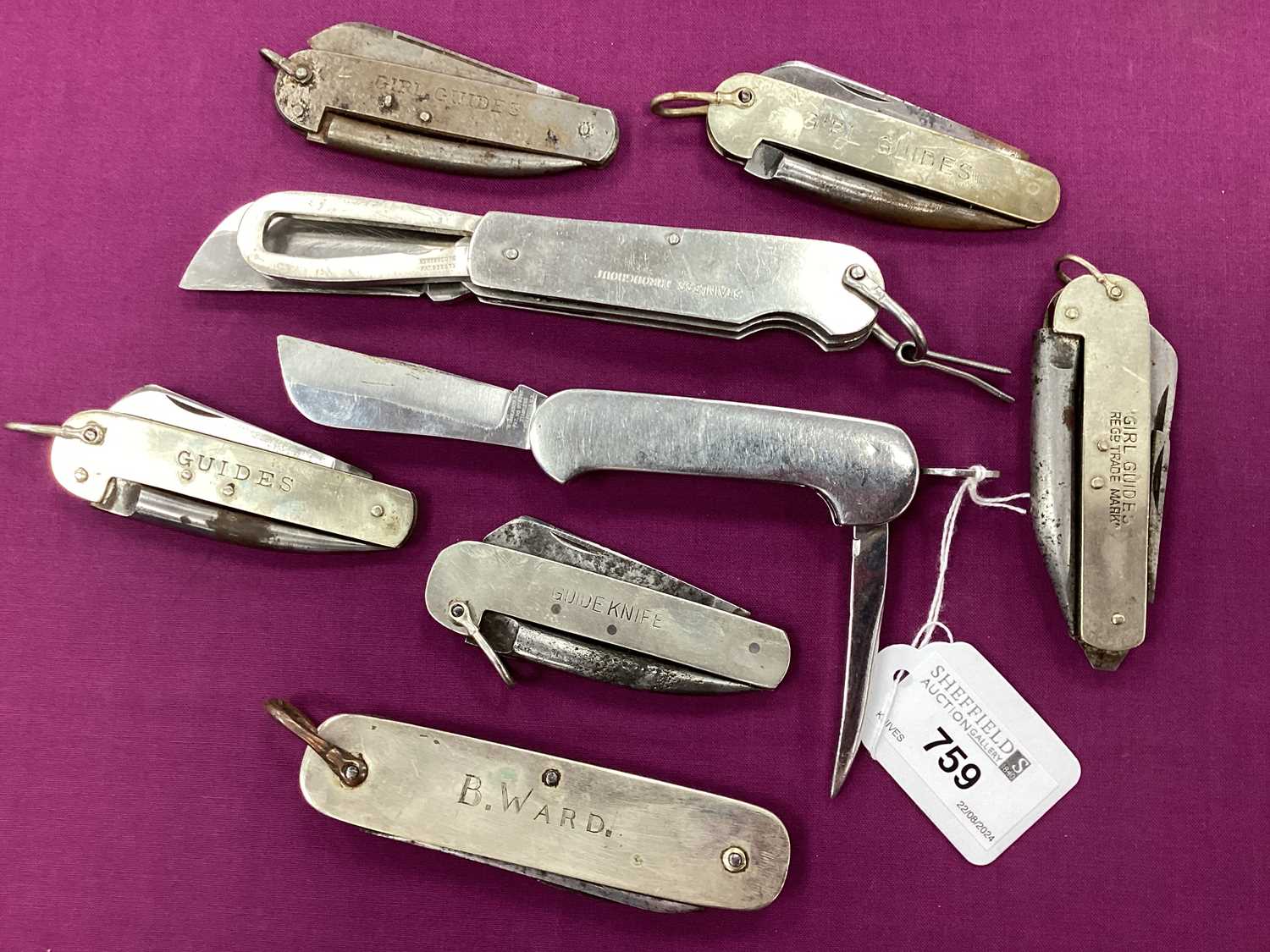 Lot 759 - Girl Guides Folding Pocket Knives, together