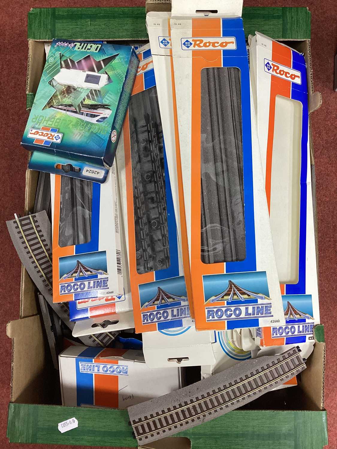 Lot 740 - A large quantity of Roco track to include