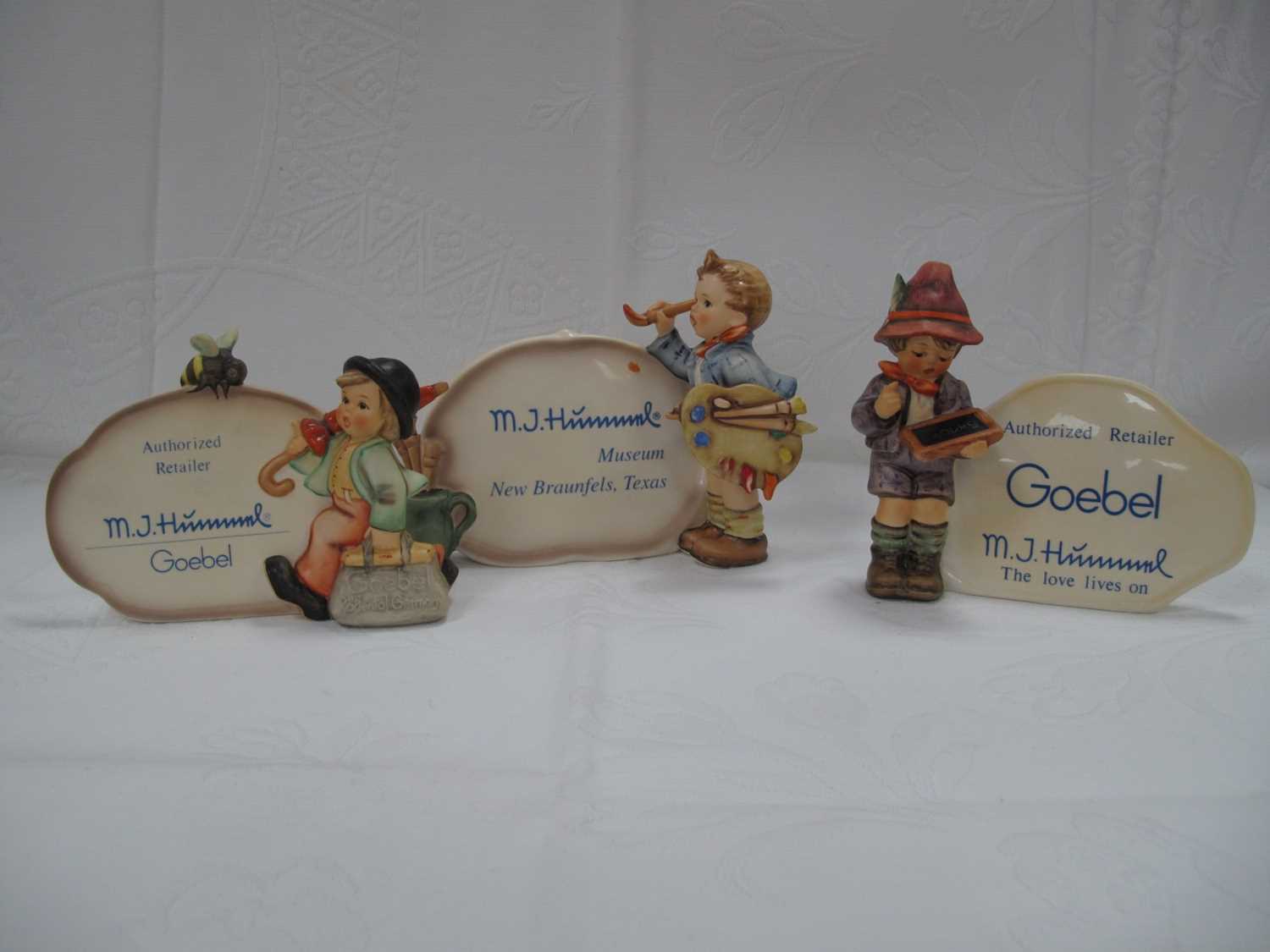 Lot 1313 - Hummel Oval Display Plaques with Varying