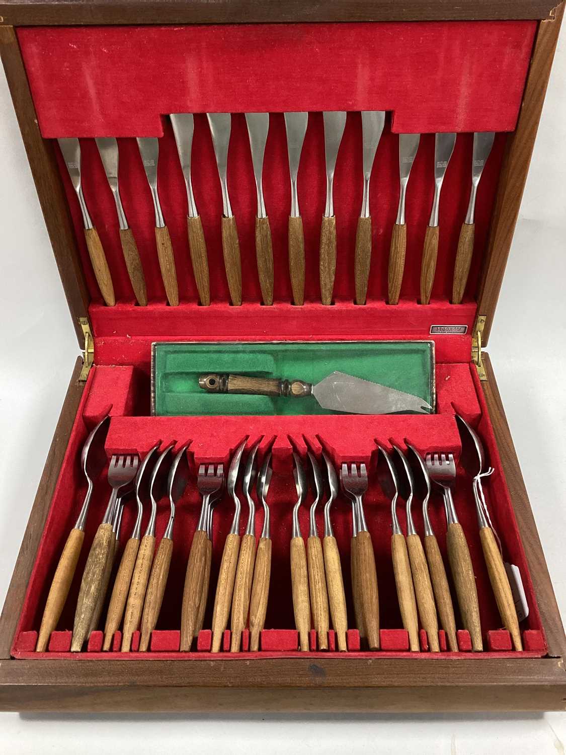 Lot 133 - Butler Sheba Style Wooden Handed Canteen of