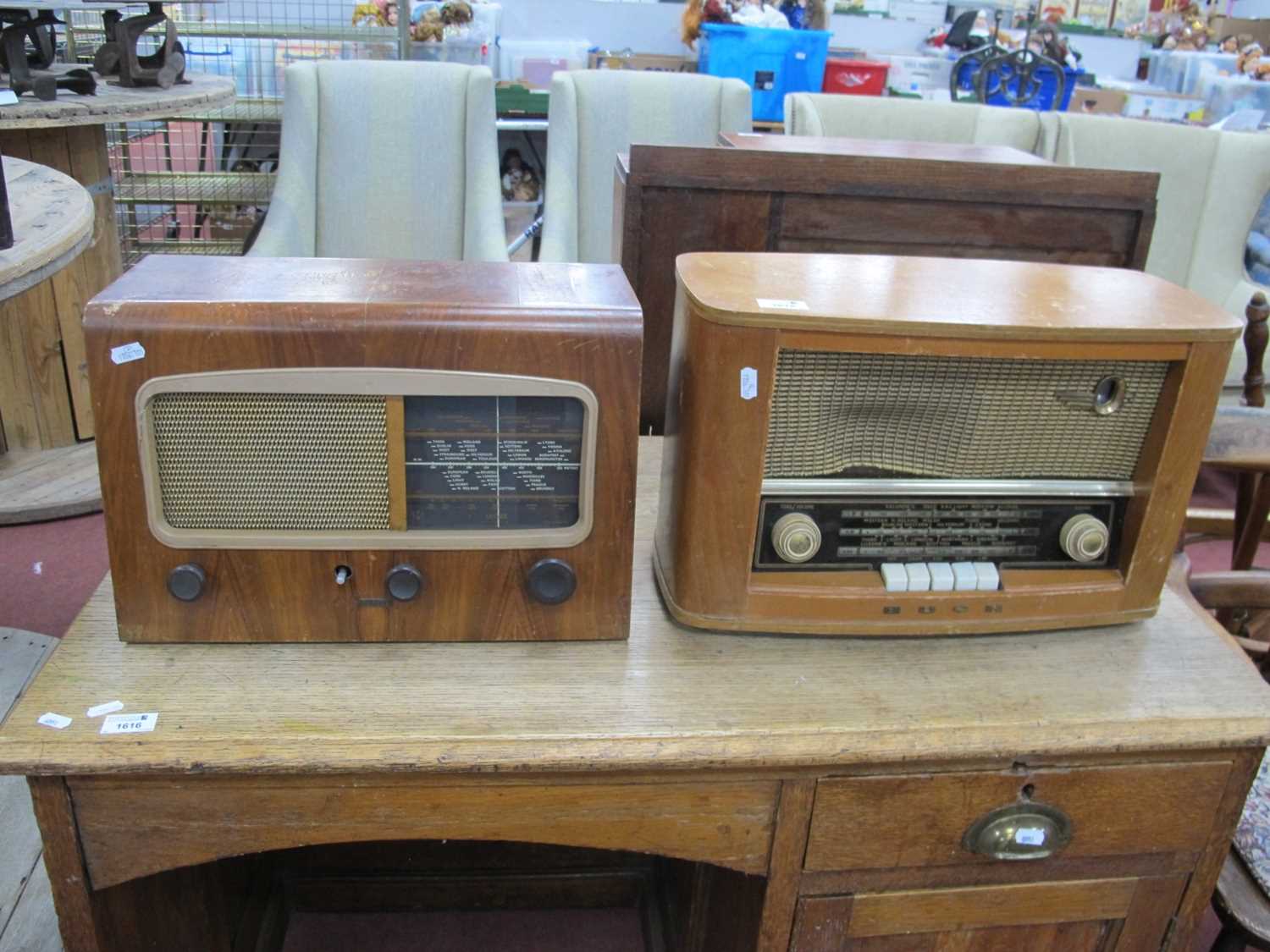 Lot 1615 - Bush VHF 62 and Cossor Melody Maker Model