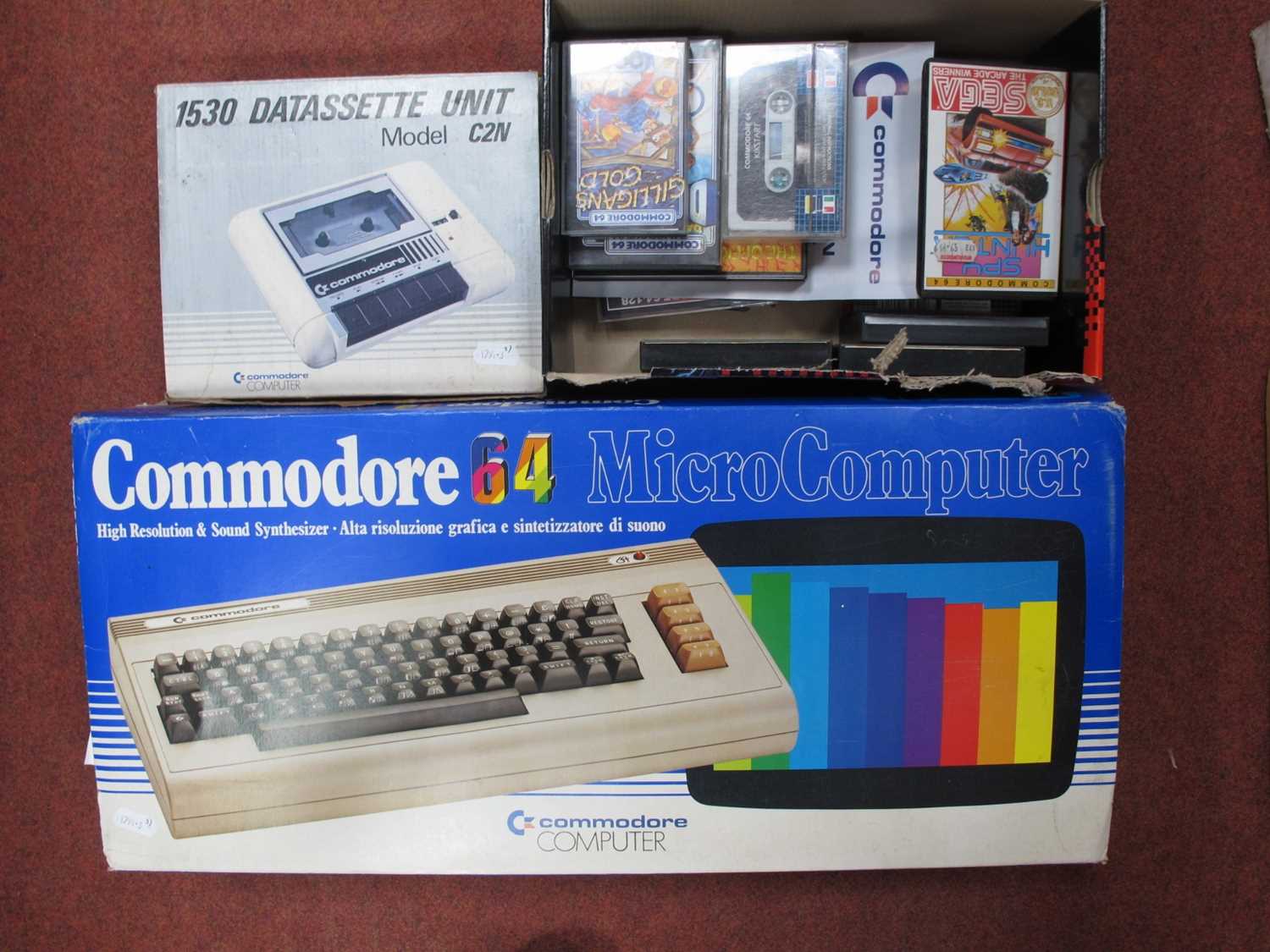 Lot 390 - A Commodore 64 Micro Computer, boxed, A 1530