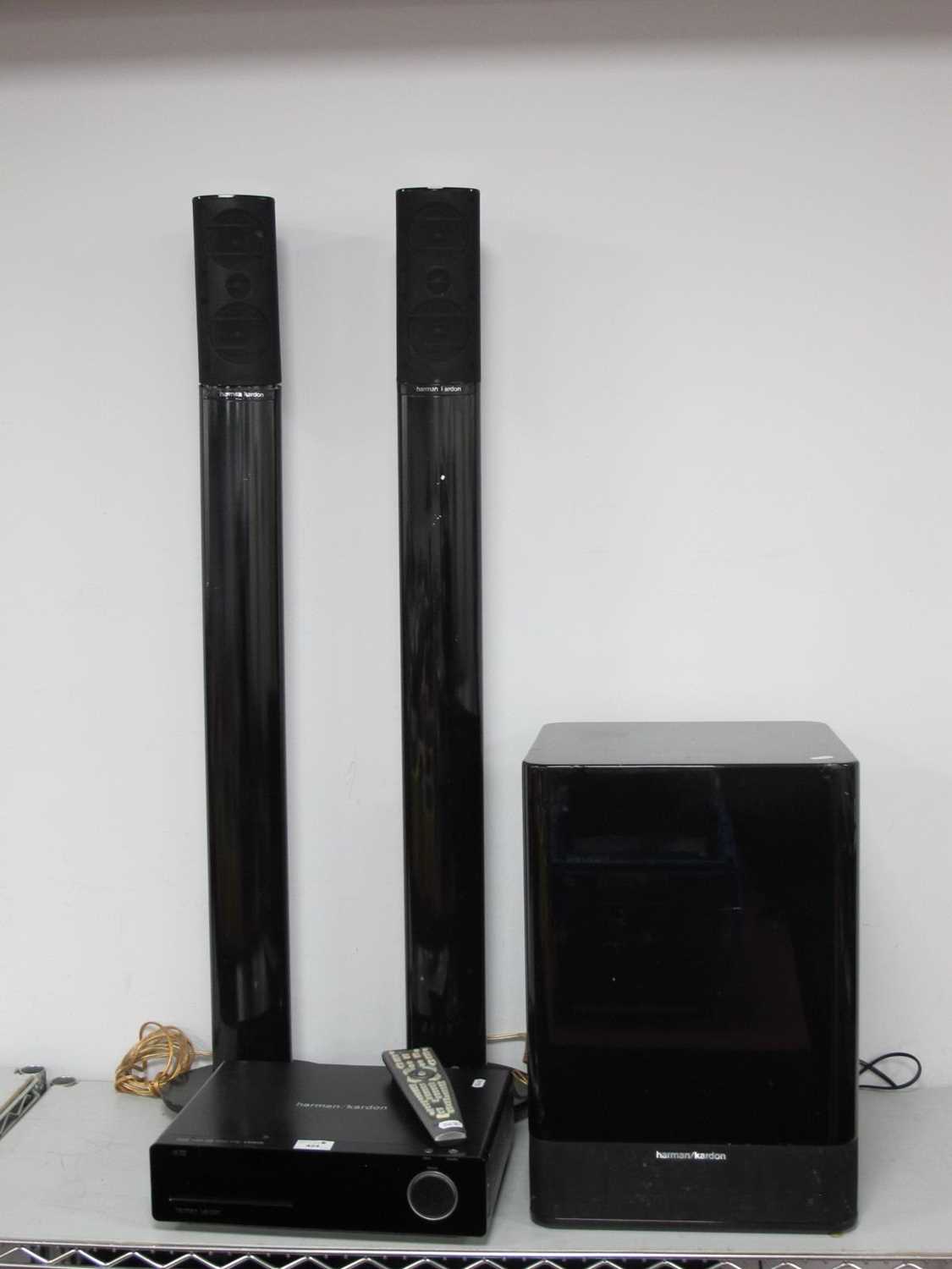 Lot 424 - Harmon Kardon Audio System, HS 200 amplifier,