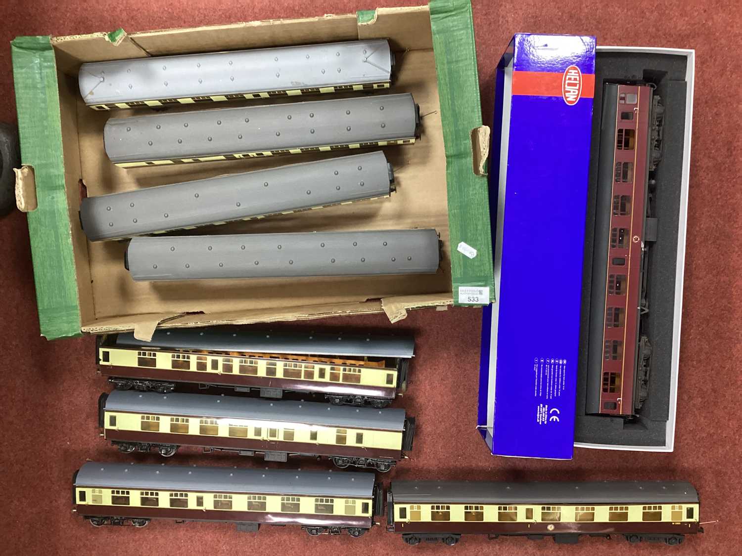Lot 533 - Nine O Gauge BR Mk1 Coaches by Lima and