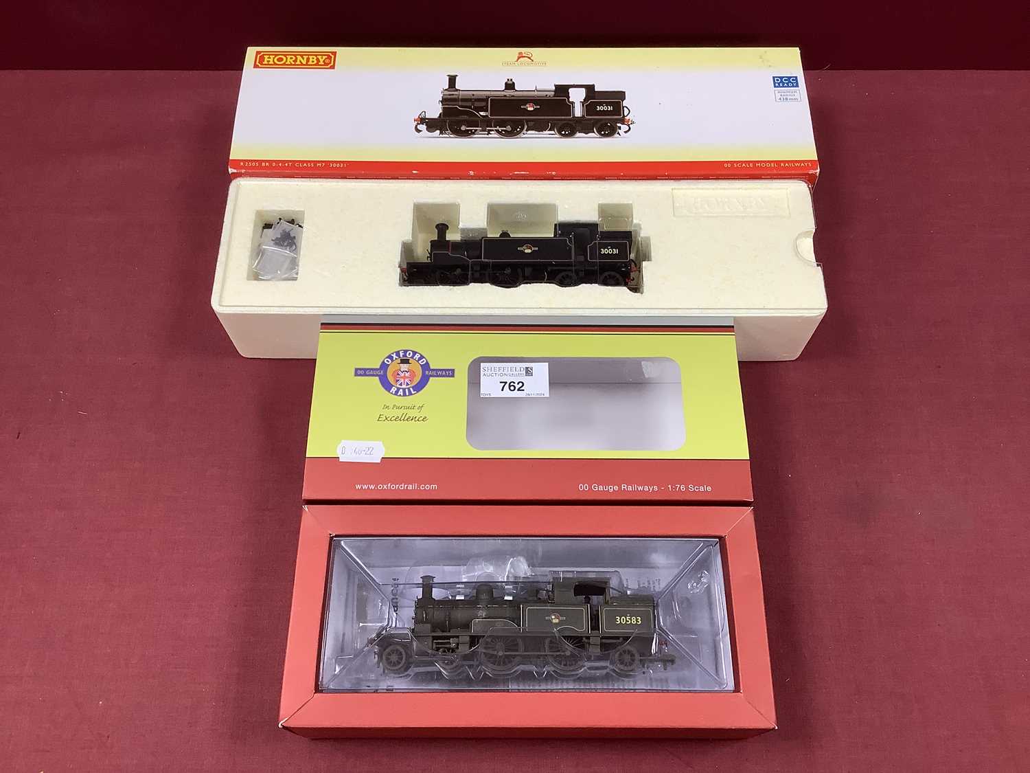 Lot 762 - Two 00 gauge ex Southern Railway Tank