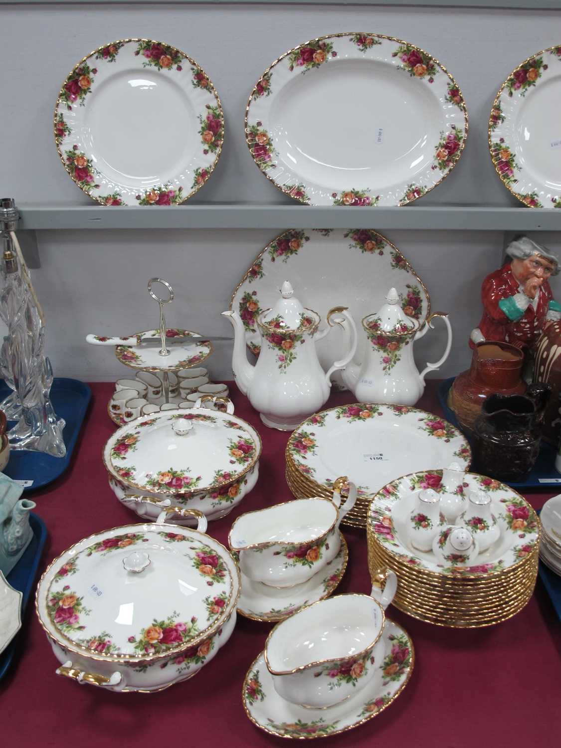 Lot 1150 - Royal Albert Old Country Roses china