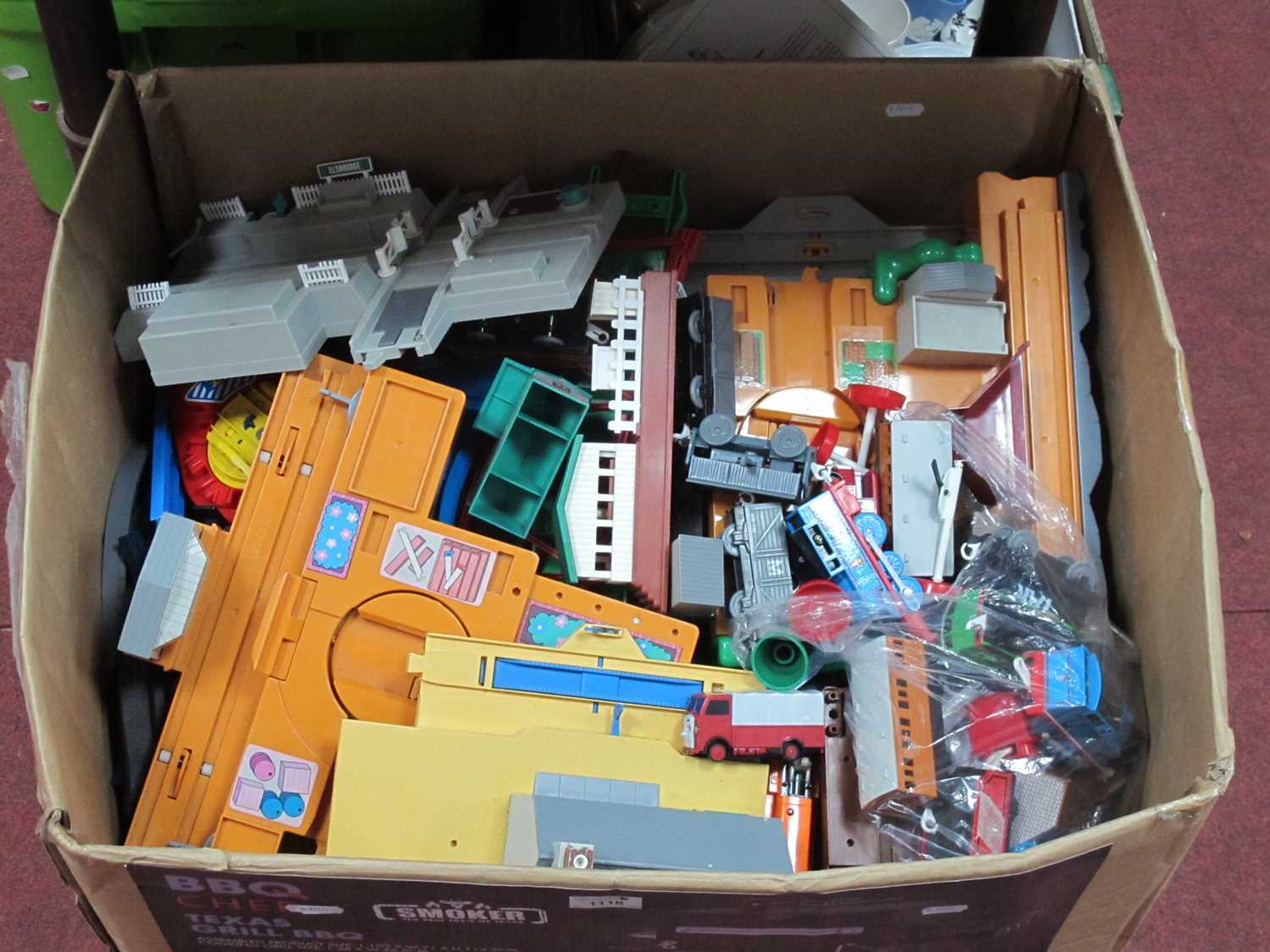 Lot 1118 - Quantity of Thomas the Tank Engine Layout