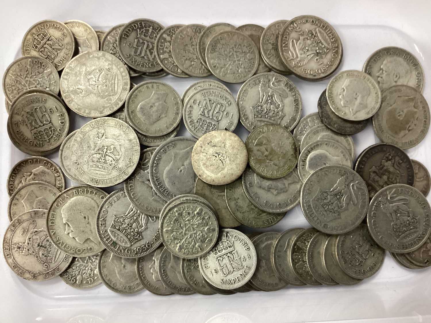 Lot 499 - GB Pre 1947 Silver Coins, including Half