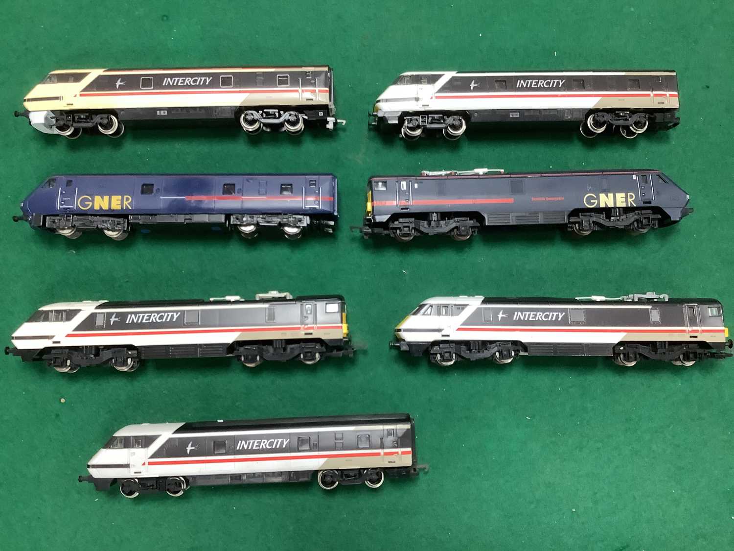 Lot 141 - Three OO Gauge Class 91 Electric Locomotives