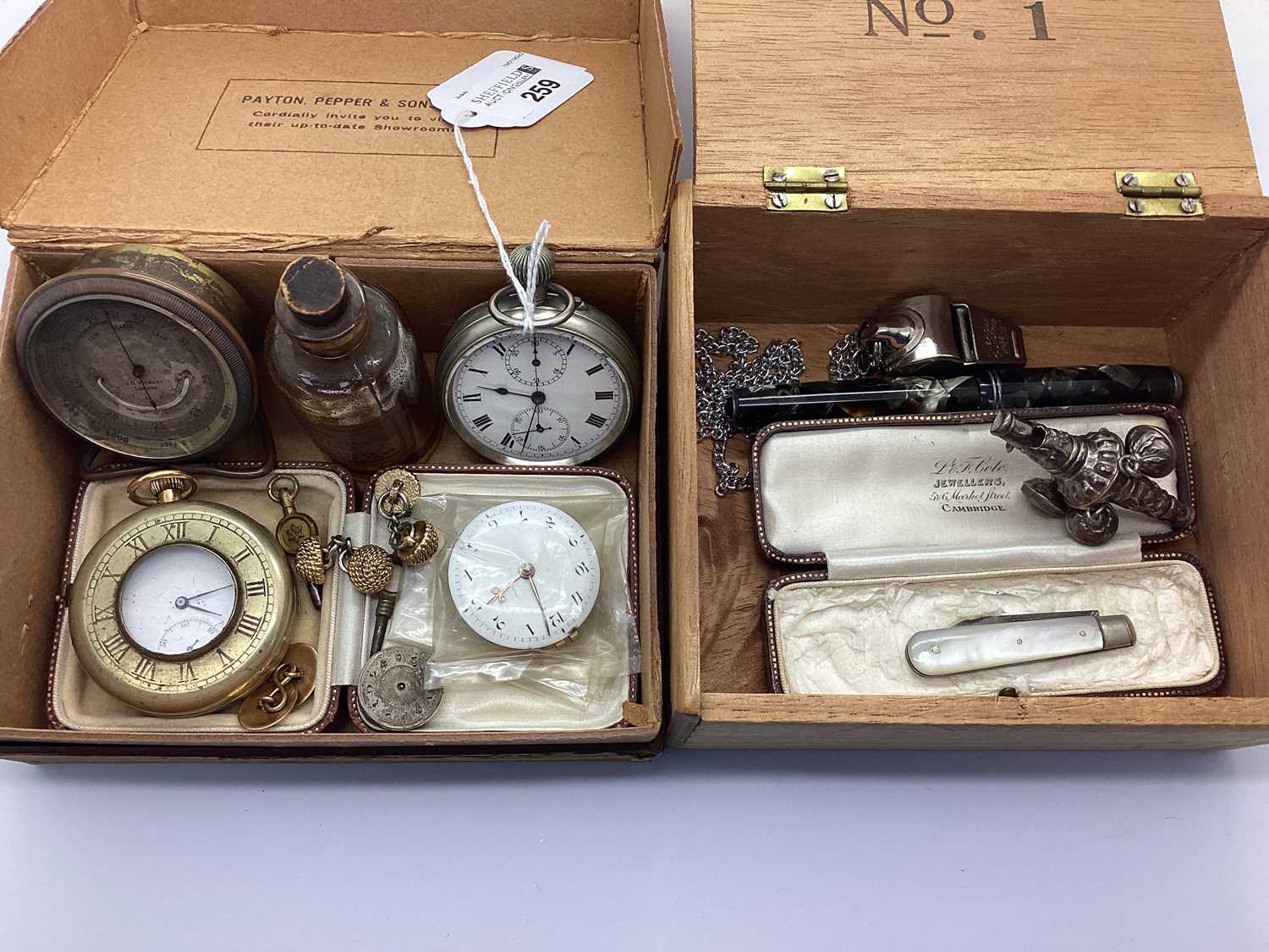 Lot 259 - An Assortment of Vintage and Later Items, to