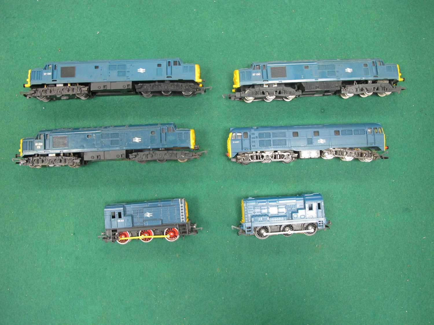 Lot 166 - Six OO Gauge Diesel Locomotives by Hornby