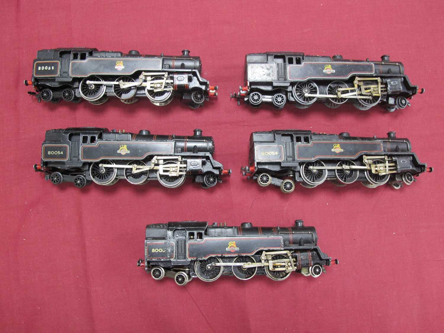 Lot 318 - Five Hornby Dublo and Wrenn OO Gauge 2-6-4