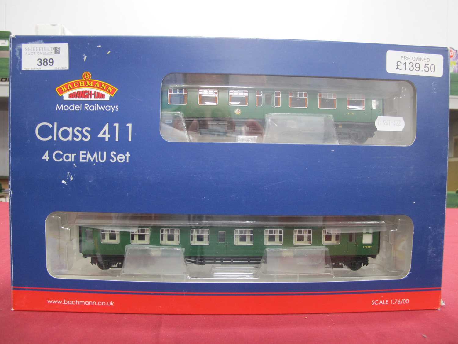 Lot 389 - A Boxed Bachmann OO Gauge Class 411 4 Car