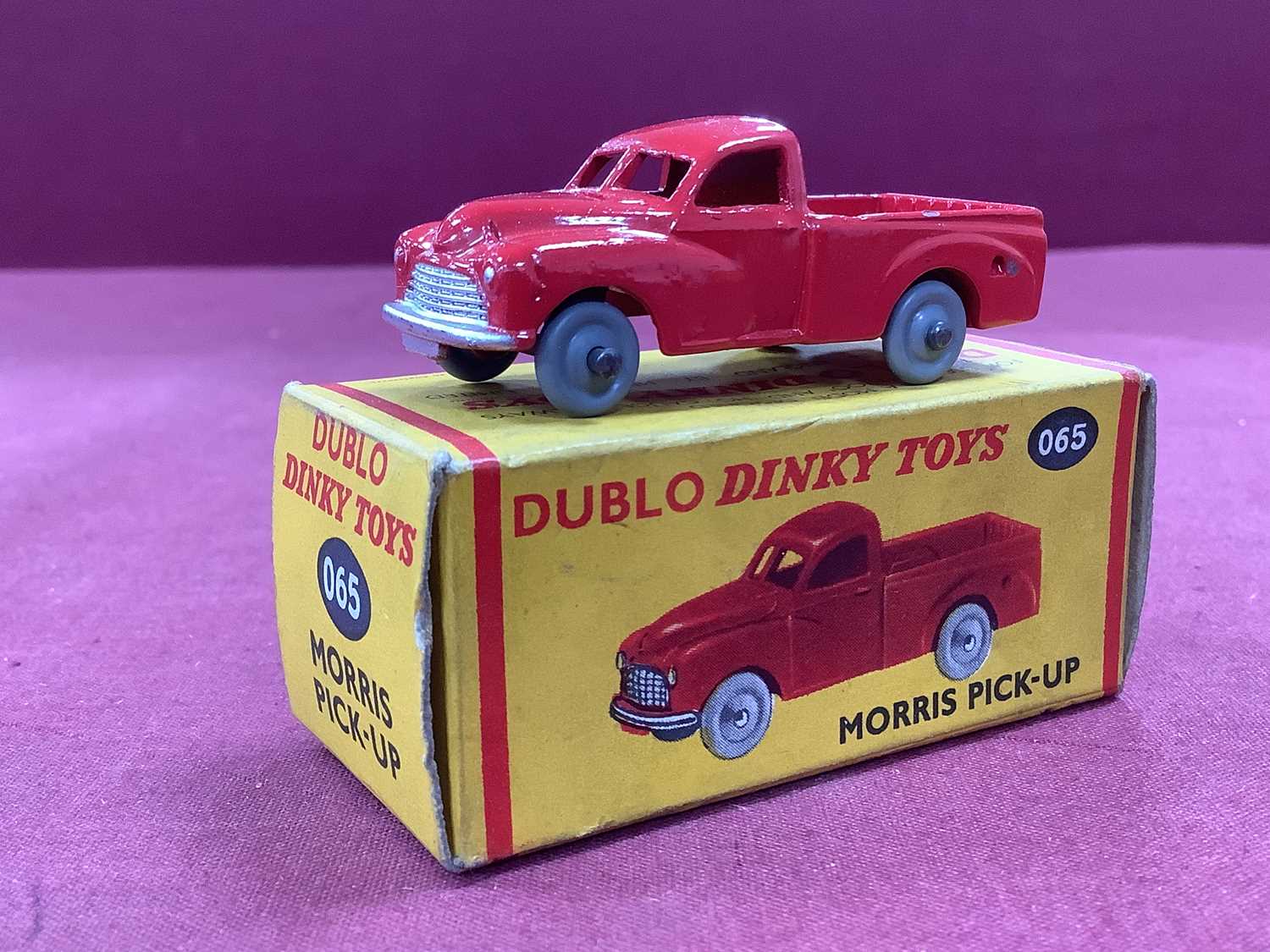 Lot 757 - A Dinky Dublo No 065 - Morris Pick-Up,