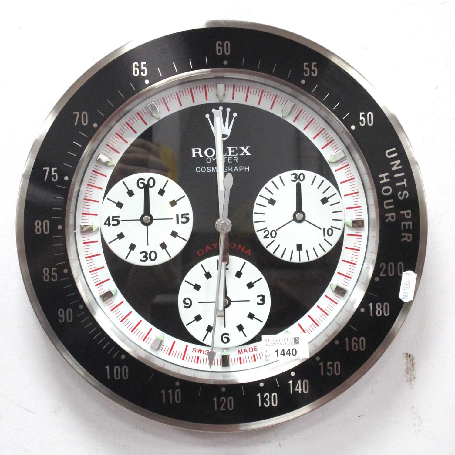 Lot 1440 - Dealers Display Working Quartz Rolex Oyster