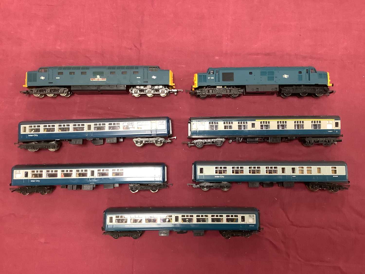 Lot 706 - Two 00 gauge BR Blue Diesel locomotives by
