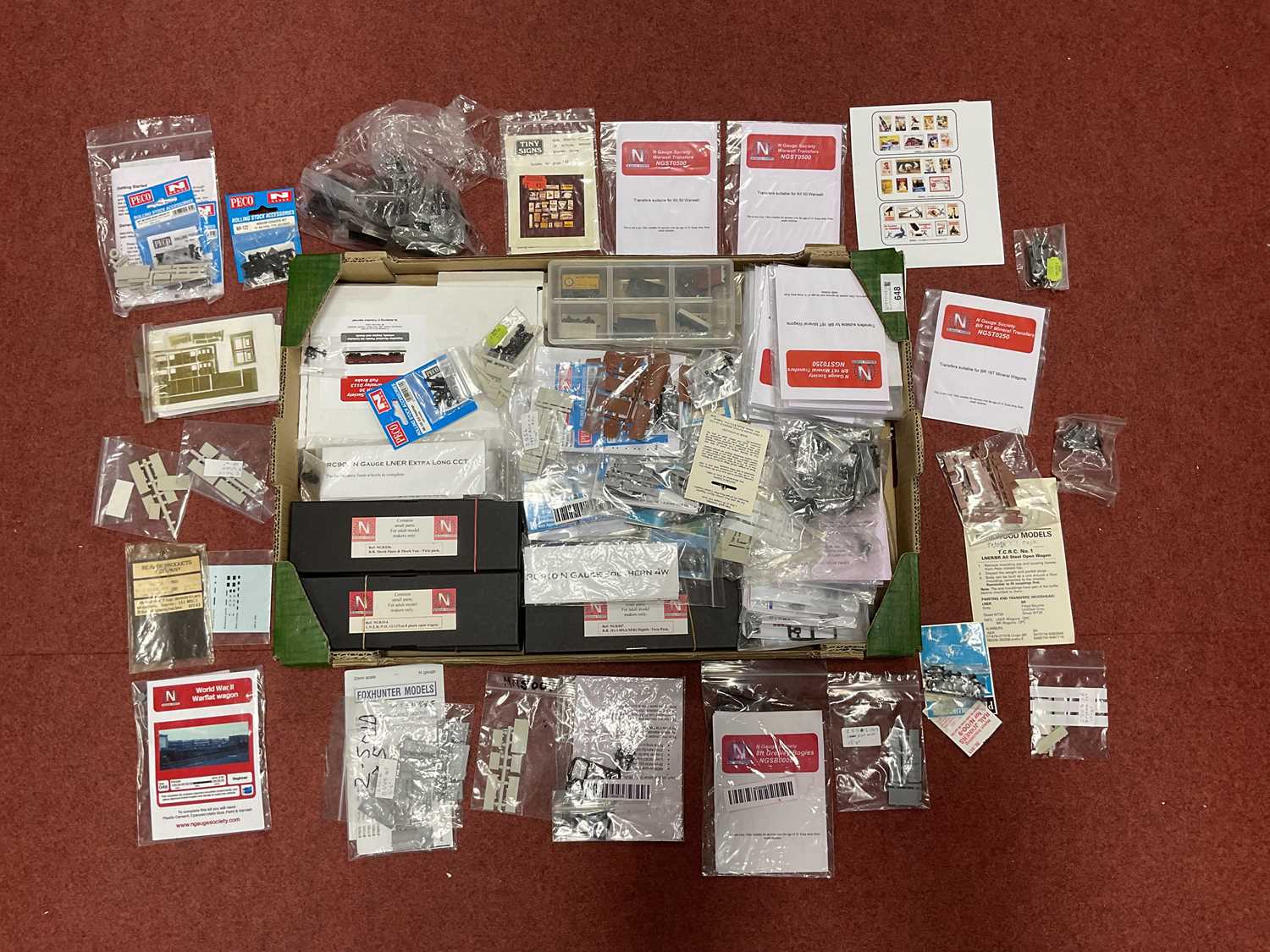 Lot 648 - A quantity of N gauge rolling stock kits by