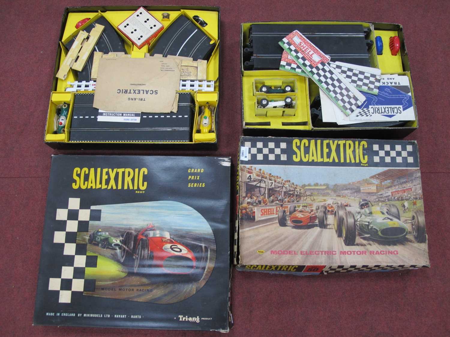 Lot 1385 - A circa 1960's boxed Scalextric slot car