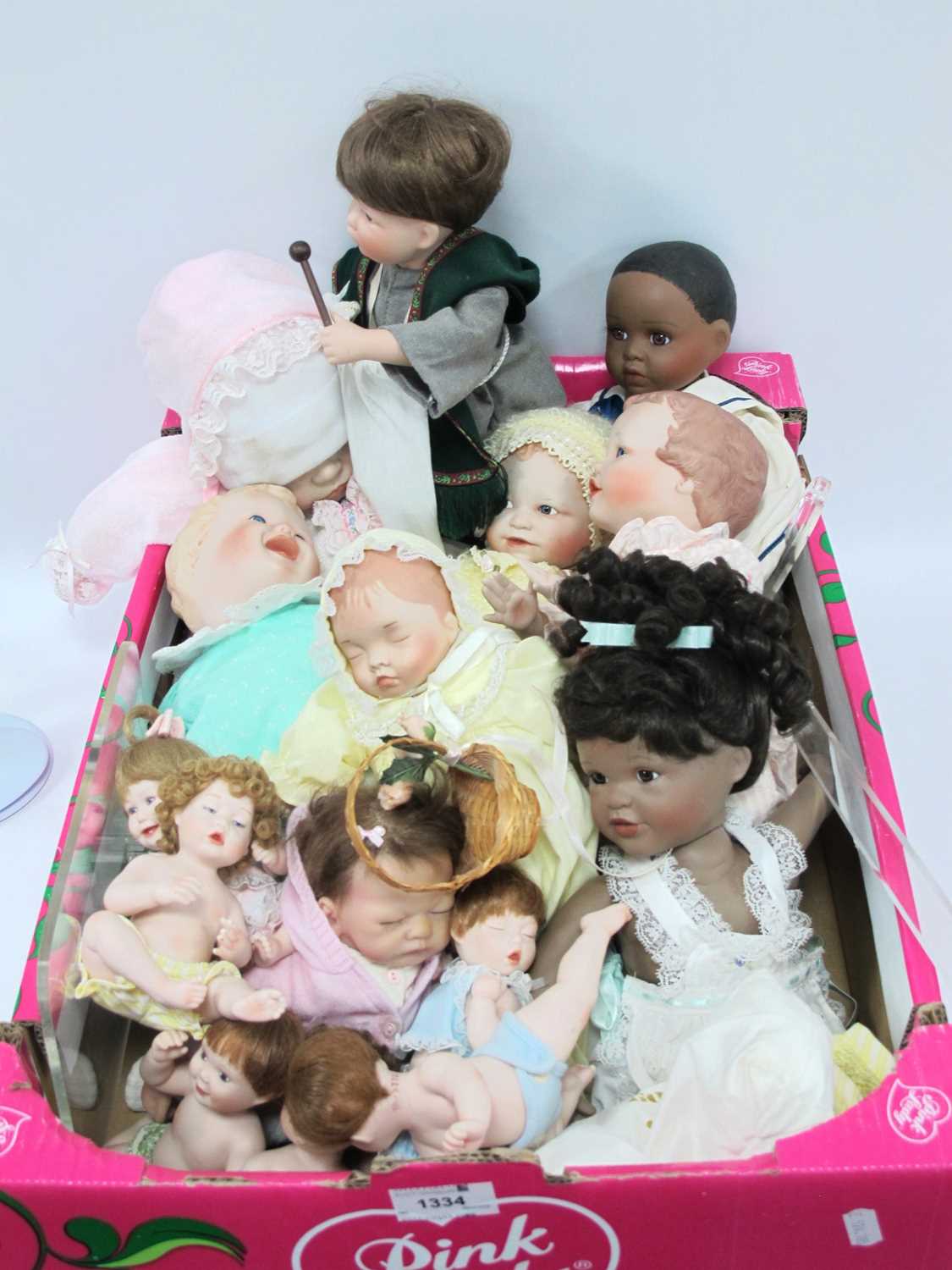 Lot 1334 - Yolande Bello, Joyce G Wolf, Marlene, Femke,