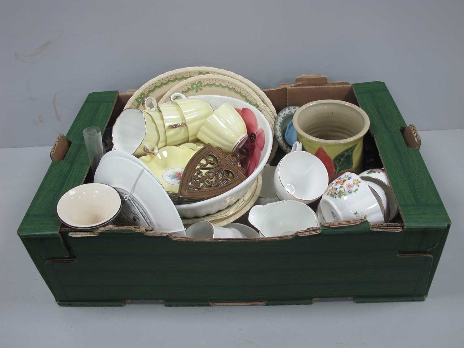 Lot 1015 - Ashley Tea Set- Grafton, Aynsley, Wedgwood