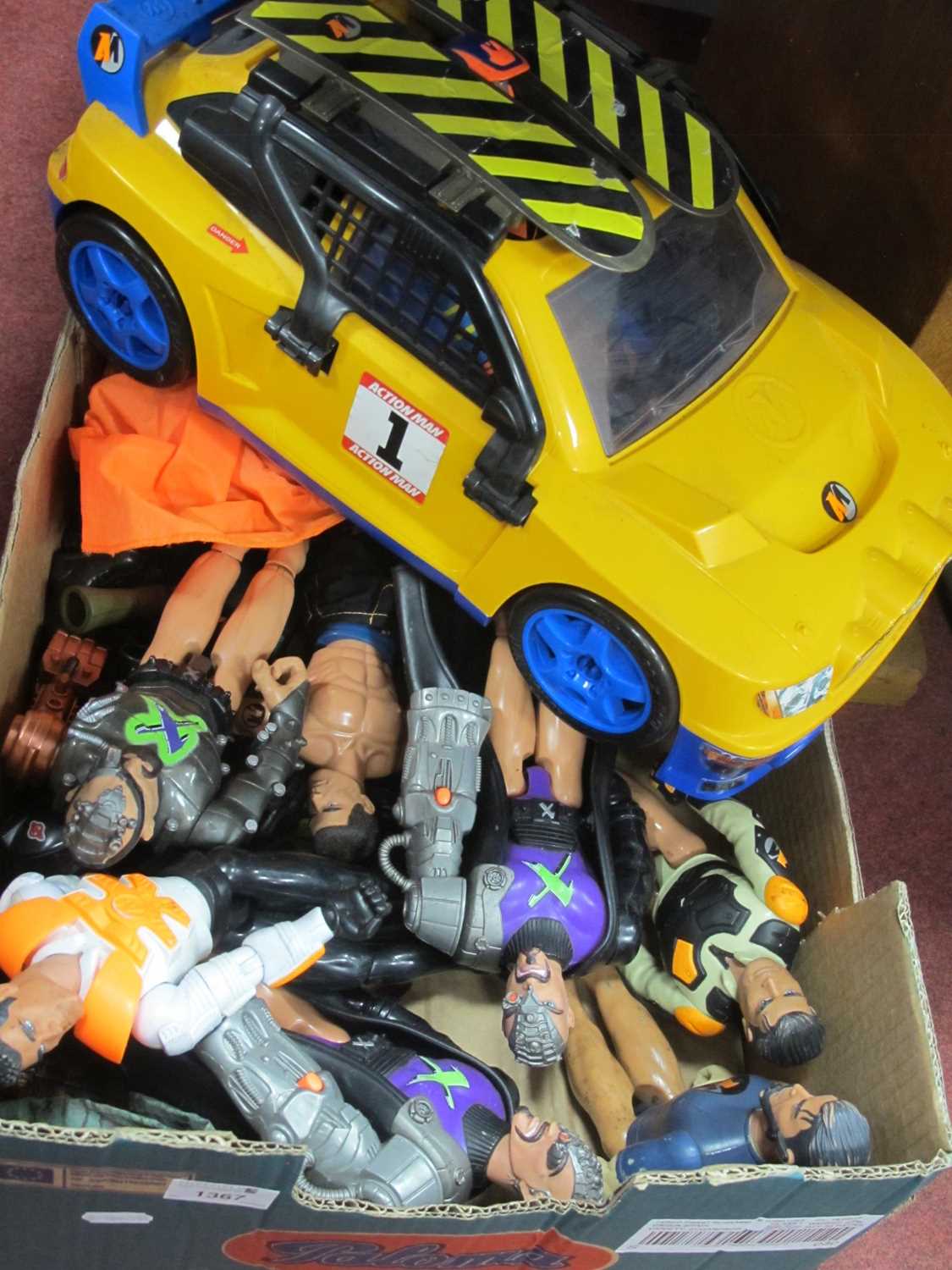Lot 1367 - Action Man Arctic Car and Figures:- One Box