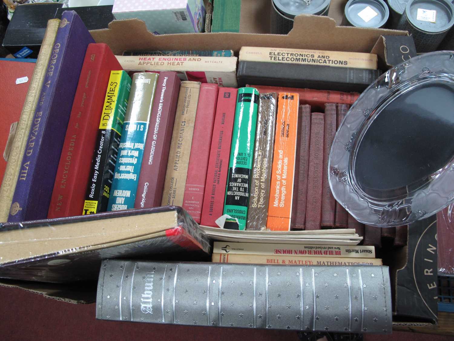 Lot 1112 - A Quantity of Books, to include Workshop
