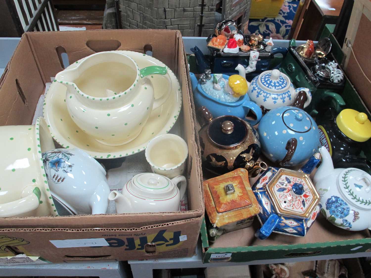 Lot 1070 - Novelty Teapots (12), including Portmeirion
