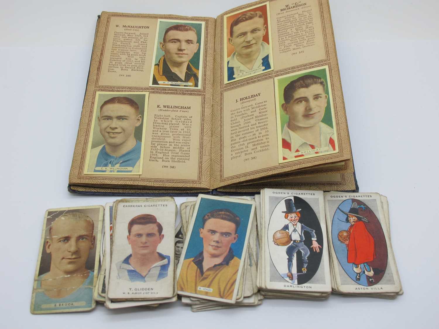 Lot 412 - Trade Cards - Ardath Famous Footballers, set