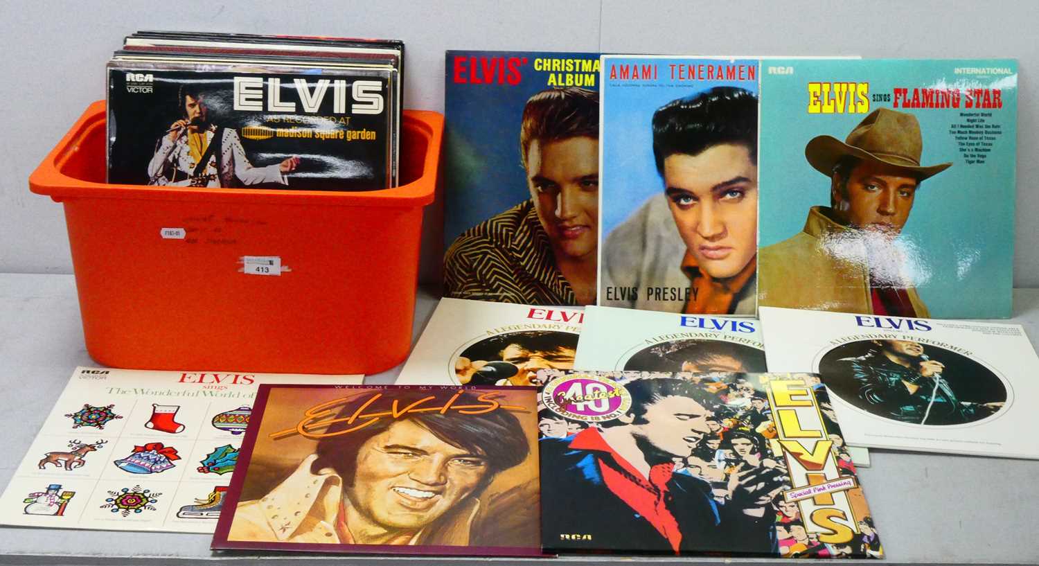 Lot 413 - Elvis Presley LP Collection, forty albums to