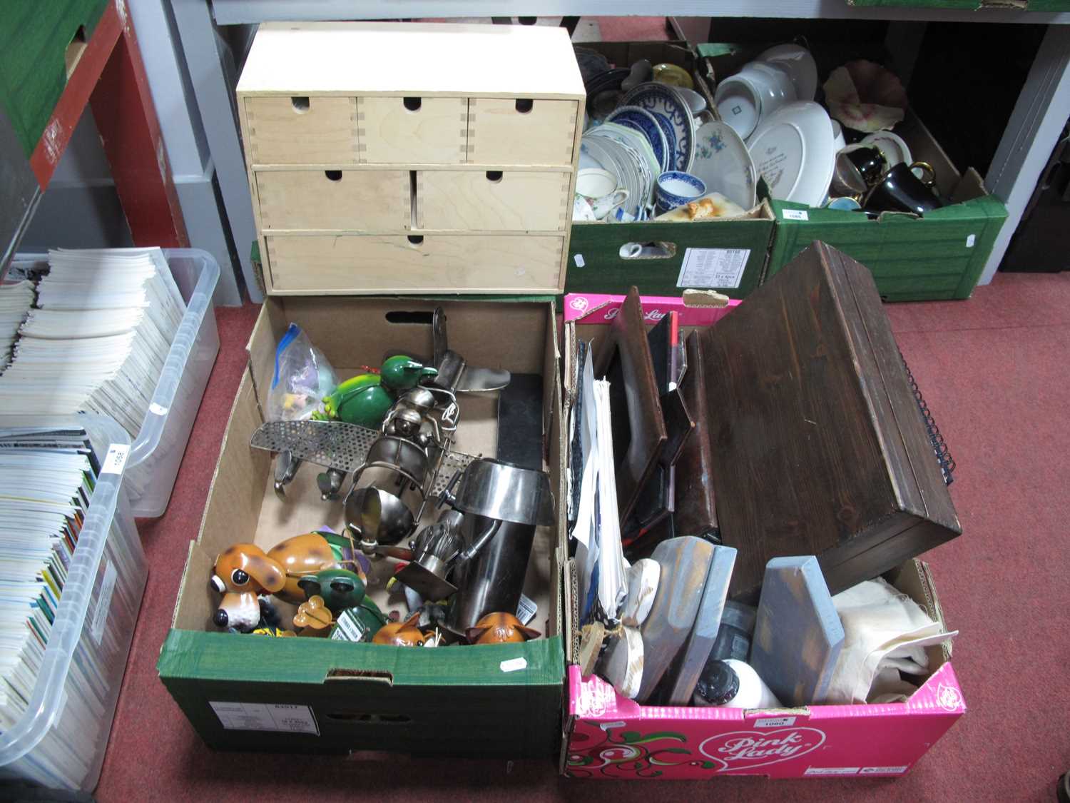 Lot 1060 - Acrylic Paint, paint brushes, stretched