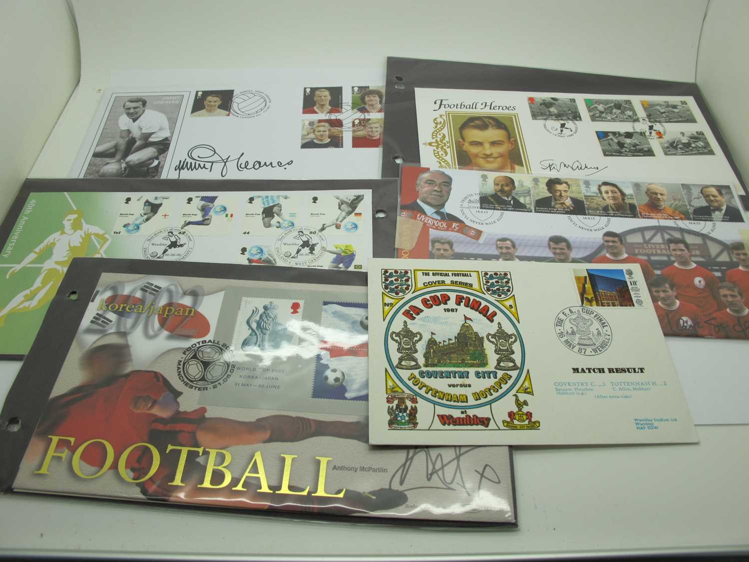 Lot 424 - Signed First Day covers - Jimmy Greaves,