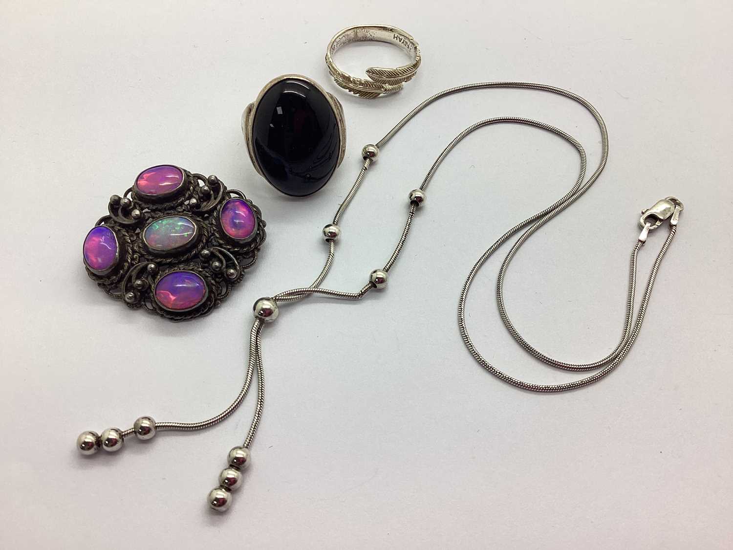 Lot 140 - Vintage Opal Set Brooch, oval collet set to