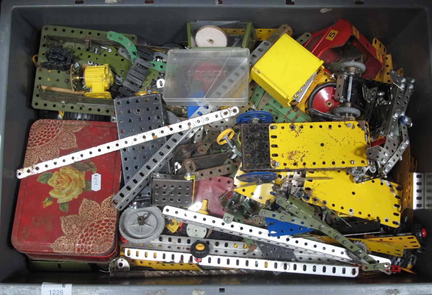Lot 1226 - Large quantity of vintage Meccano parts,