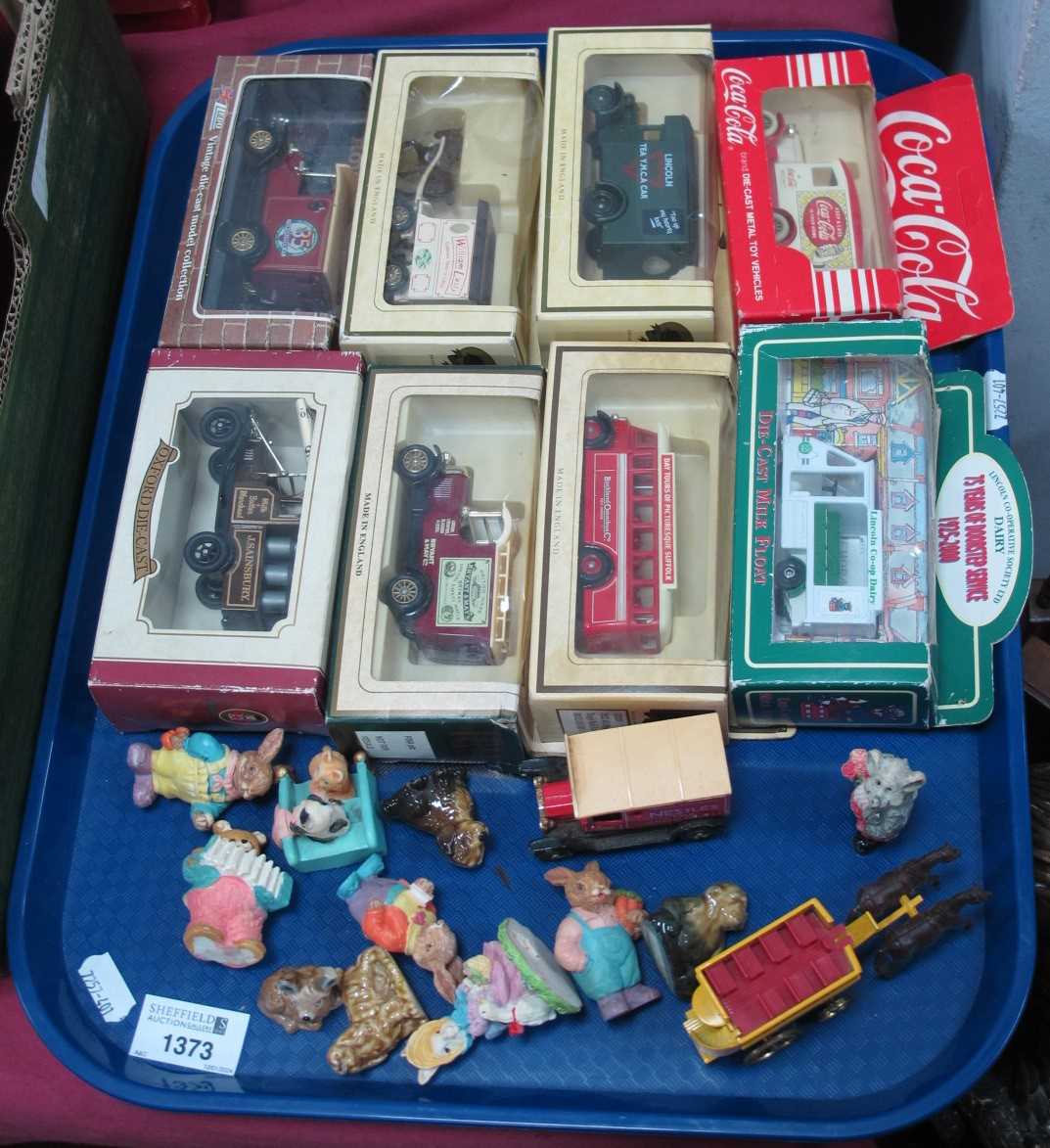 Lot 1373 - Small collection of boxed toy cars from